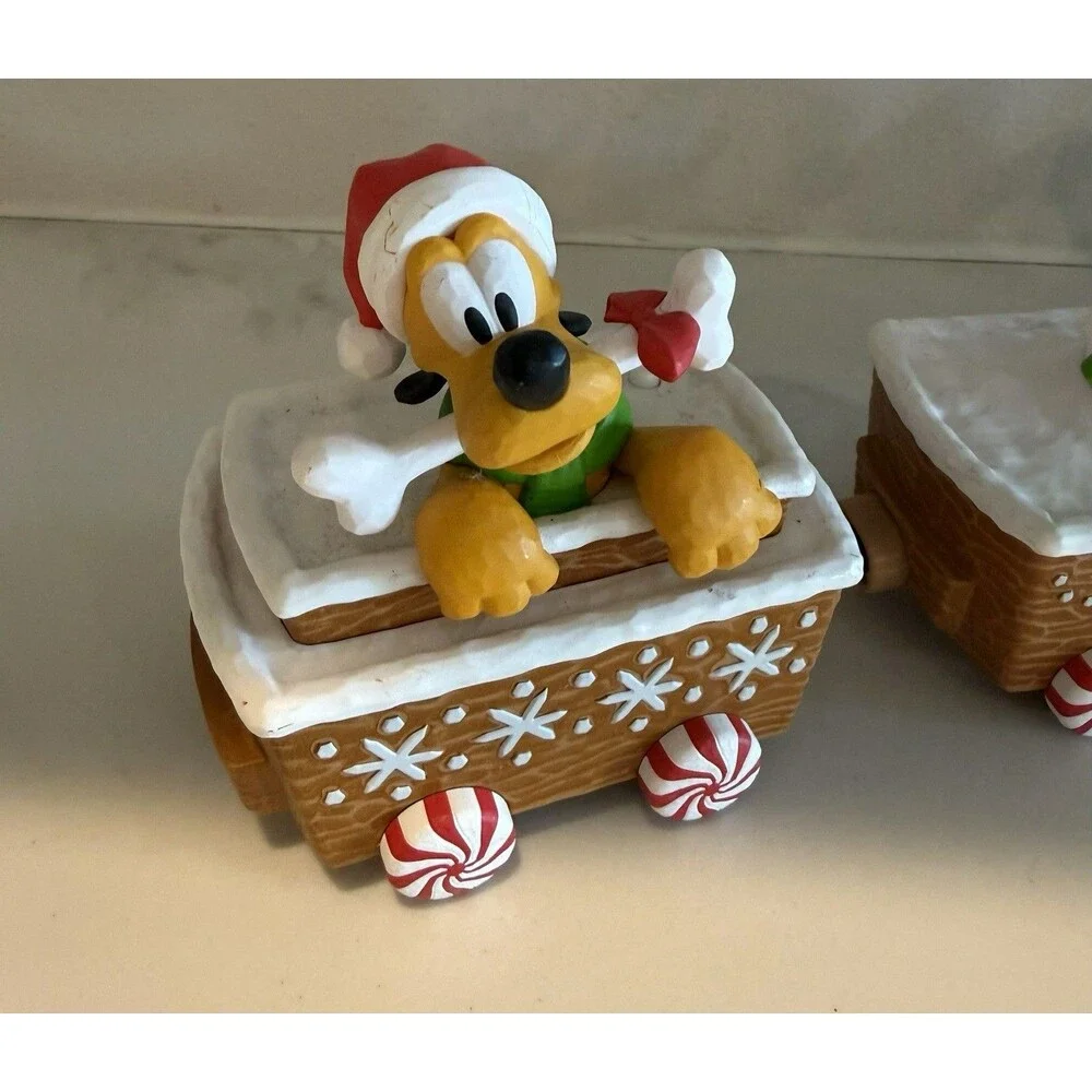 Hallmark | Holiday | 4 Of The Five 26 Hallmark Disney Christmas Express ...